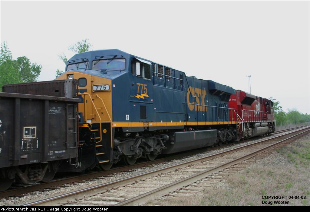 CSX 775